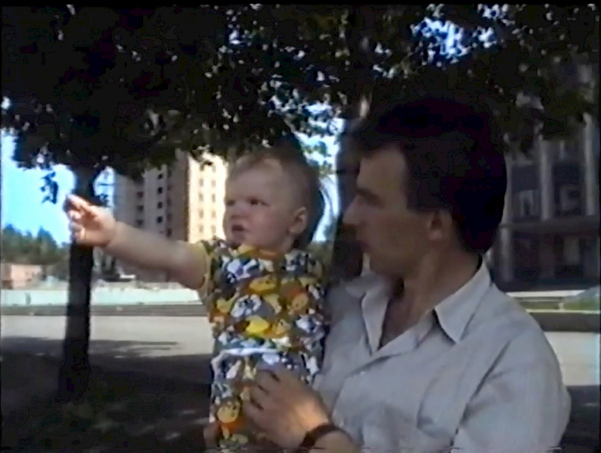 Dima, Dmitry, Dmytro. Glory to the Heroes — Collectif Jeune Cinéma